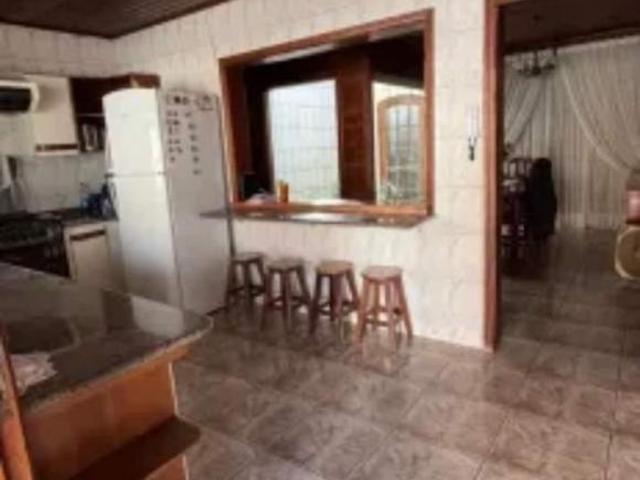 Casa para venda em Parque São Luiz de 404.00m² com 4 Quartos, 1 Suite e 10 Garagens