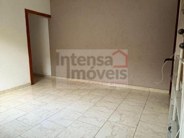 Casa para venda em Parque Sabará de 95.00m² com 3 Quartos, 1 Suite e 2 Garagens