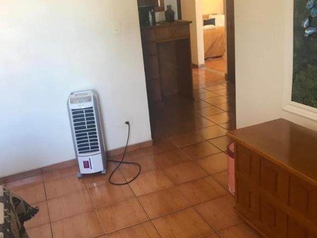 Casa para venda em Parque Sao Luis de 250.00m² com 3 Quartos, 1 Suite e 2 Garagens