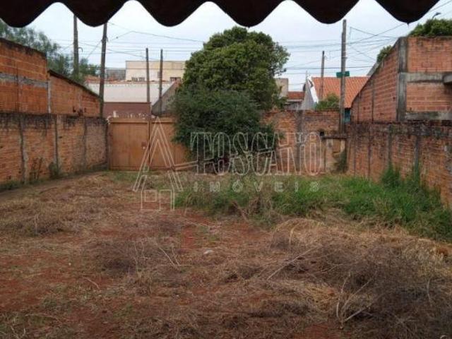 Casa para venda em Parque Sao Paulo vila Xavier de 56.00m² com 1 Quarto e 6 Garagens