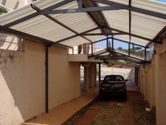 Casa para venda em Parque Santa Mônica de 420.00m² com 3 Quartos, 1 Suite e 4 Garagens