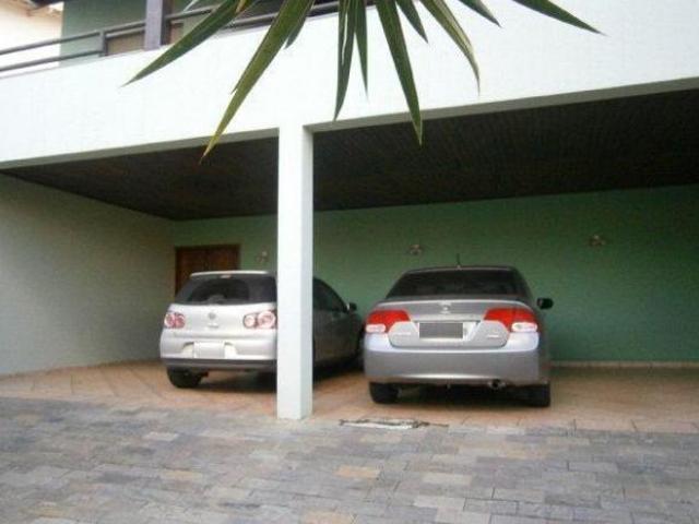 Casa para venda em Parque Santa Mônica de 333.00m² com 3 Quartos, 3 Suites e 6 Garagens