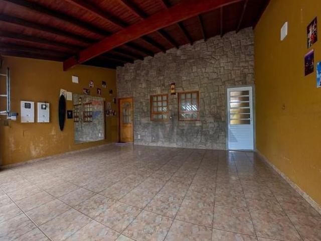 Casa para venda em Parque Santa Cândida de 207.00m² com 3 Quartos e 1 Suite