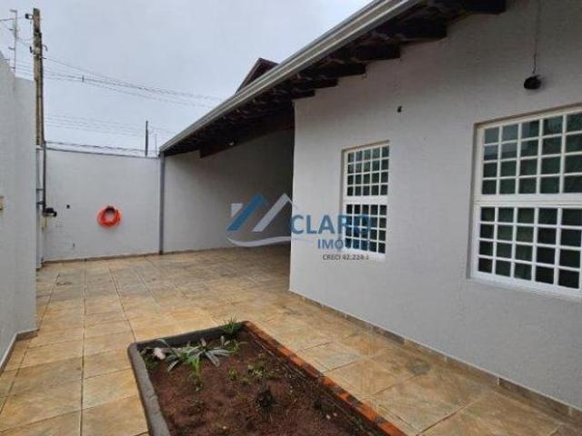 Casa para venda em Parque Santa Edwiges de 87.00m² com 2 Quartos e 3 Garagens