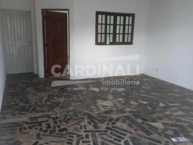 Casa para venda em Parque Santa Felícia Jardim de 108.00m² com 2 Quartos e 2 Garagens