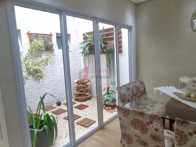 Casa para venda em Parque Santa Isabel de 220.00m² com 3 Quartos, 1 Suite e 2 Garagens