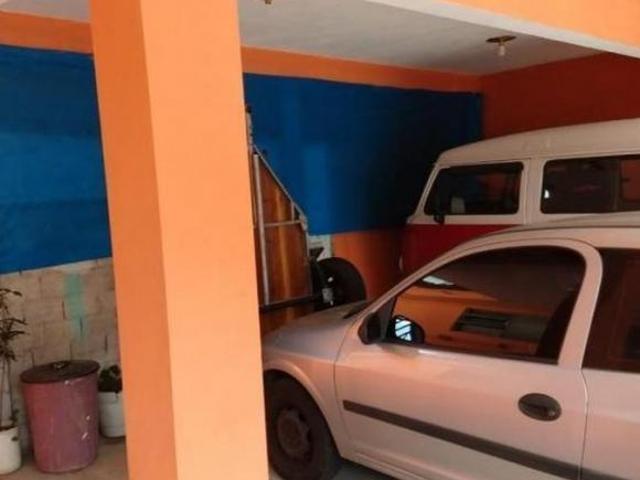 Casa para venda em Parque Santa Rita de 200.00m² com 2 Quartos e 2 Garagens