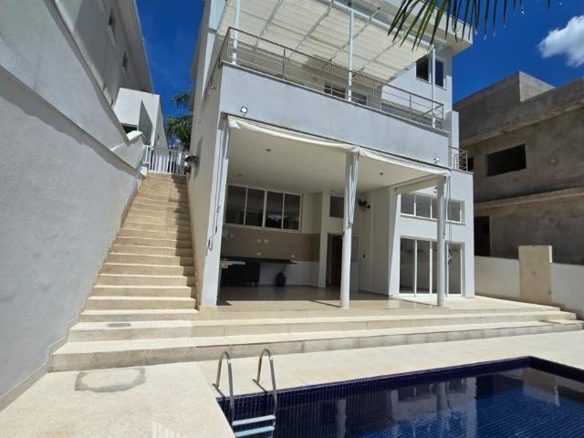 Casa para venda em Parque Sinai em Santana De Parnaíba São Paulo de 400.00m² com 5 Quartos, 4 Suítes e 4 Garagens
