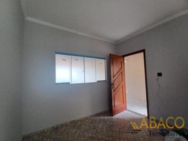 Casa para venda em Parque Sisi de 90.00m² com 2 Quartos e 2 Garagens