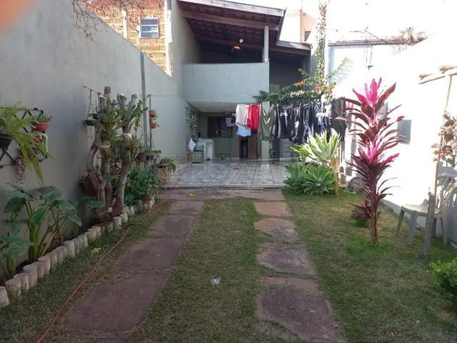 Casa para venda em Parque Sisi em São Carlos São Paulo de 225.00m² com 2 Quartos, 1 Suíte e 3 Garagens