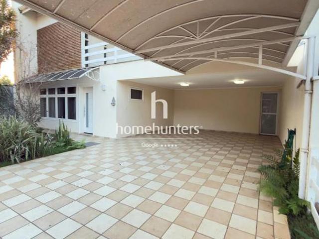 Casa para venda em Parque Taquaral de 255.00m² com 3 Quartos, 1 Suite e 4 Garagens