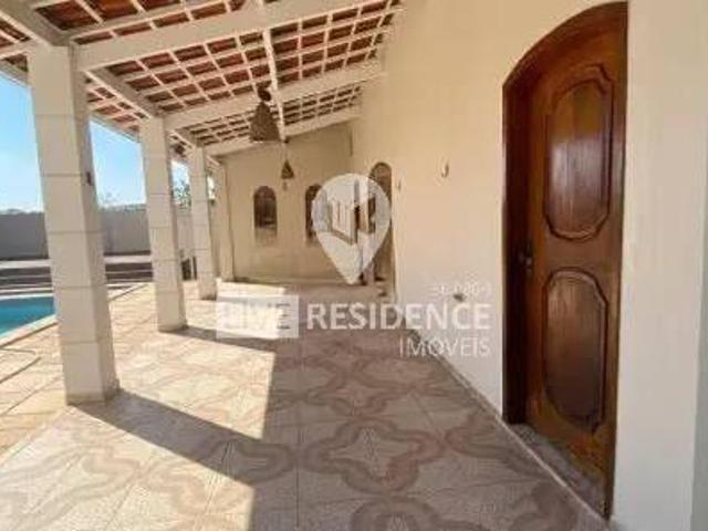 Casa para venda em Parque Tescarollo de 311.00m² com 3 Quartos, 1 Suite e 8 Garagens