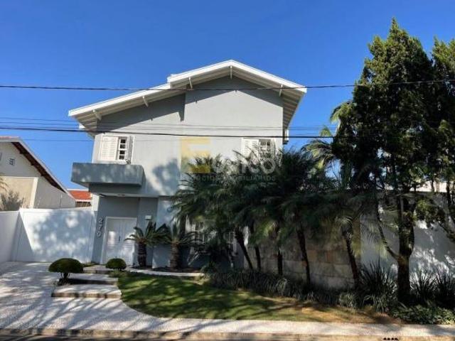 Casa para venda em PARQUE TERRANOVA de 461.77m² com 4 Quartos, 2 Suites e 10 Garagens