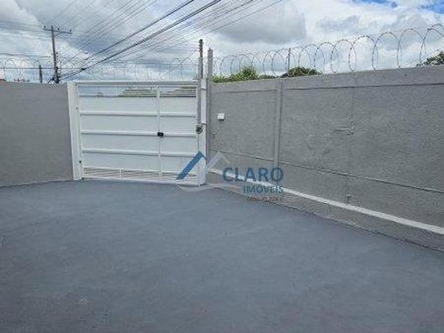 Casa para venda em Parque União de 120.00m² com 2 Quartos e 4 Garagens