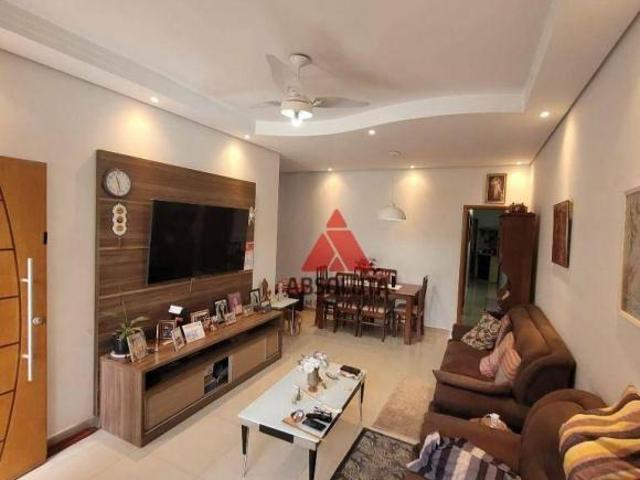 Casa para venda em Parque Universitário de 95.00m² com 3 Quartos, 1 Suite e 2 Garagens