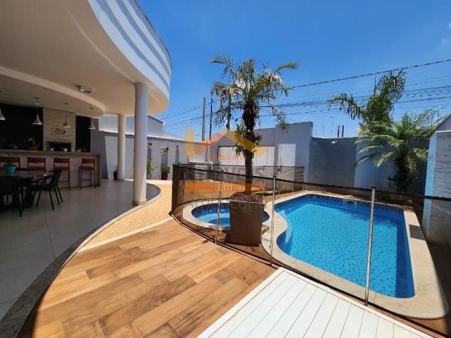 Casa para venda em Parque Universitário em Americana São Paulo de 170.00m² com 3 Quartos, 1 Suíte e 3 Garagens