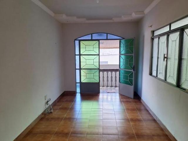 Casa para venda em Parque Urupês, Varginha