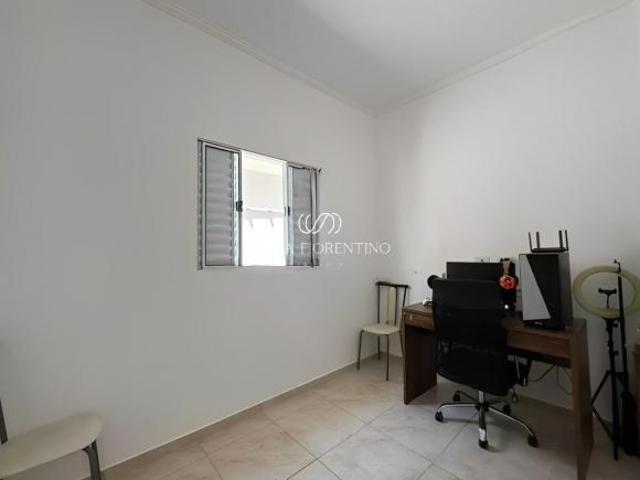 Casa para venda em Parque Urupês de 140.00m² com 3 Quartos, 1 Suite e 2 Garagens