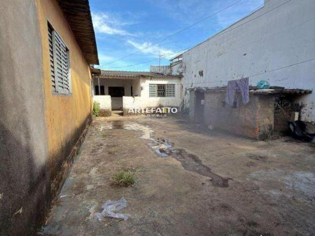 Casa para venda em Parque Vicente Leporace I de 100.00m² com 2 Quartos e 3 Garagens