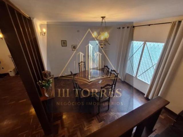 Casa para venda em Parque Via Norte de 234.00m² com 3 Quartos, 1 Suite e 6 Garagens