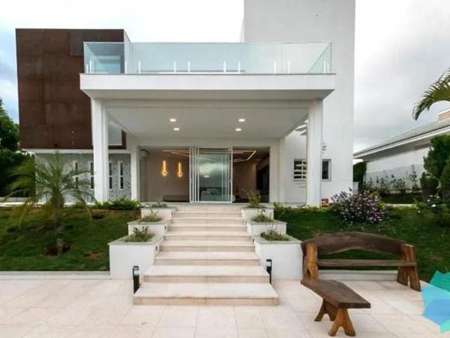 Casa para venda em Parque Village Castelo de 660.00m² com 5 Quartos, 5 Suites e 6 Garagens