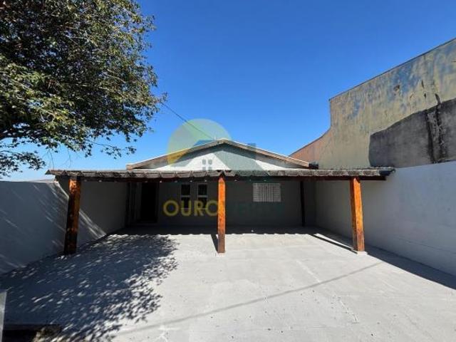 Casa para venda em Parque Vista Alegre de 90.00m² com 2 Quartos e 6 Garagens