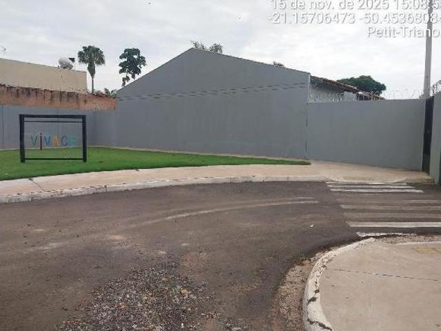 Casa para venda em Petit trianon de 147.00m² com 2 Quartos e 1 Garagem