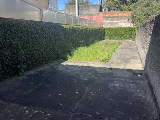 Casa para Venda em Pelotas, Centro, 3 dormitórios, 1 suíte, 2 banheiros