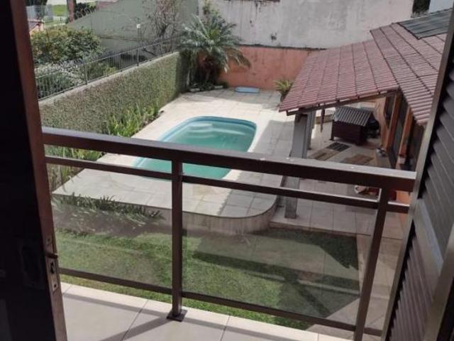 Casa para Venda em Pelotas, Centro, 4 dormitórios, 3 suítes, 4 banheiros, 2 vagas