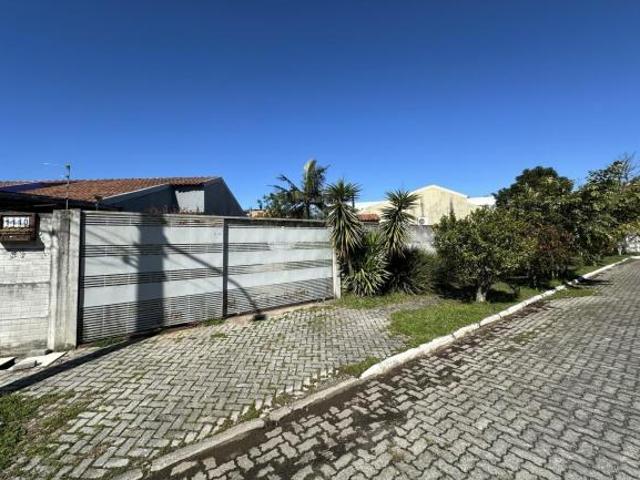 Casa para Venda em Pelotas, Novo Umuharama, 2 dormitórios, 1 suíte, 2 banheiros, 3 vagas
