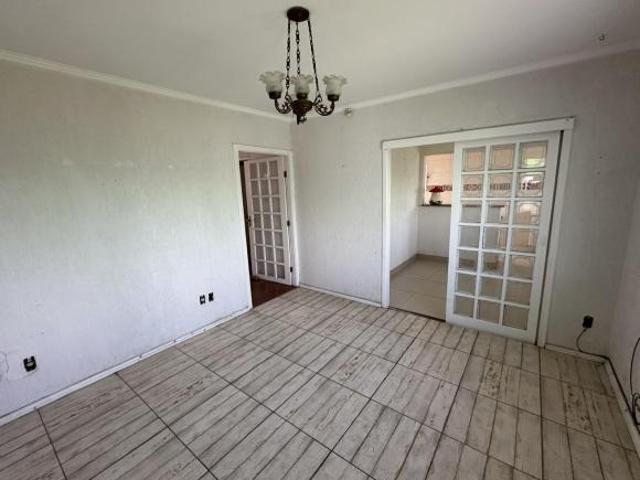Casa para Venda em Pelotas, Obelisco, 4 dormitórios, 2 banheiros, 2 vagas