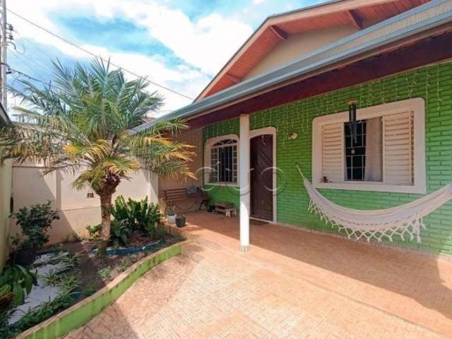 Casa para venda em Perdizes de 100.00m² com 3 Quartos e 5 Garagens