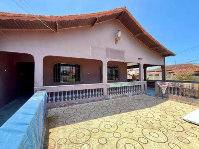 Casa para Venda em Peruíbe, 0ASIS, 3 dormitórios, 1 suíte, 2 banheiros, 6 vagas