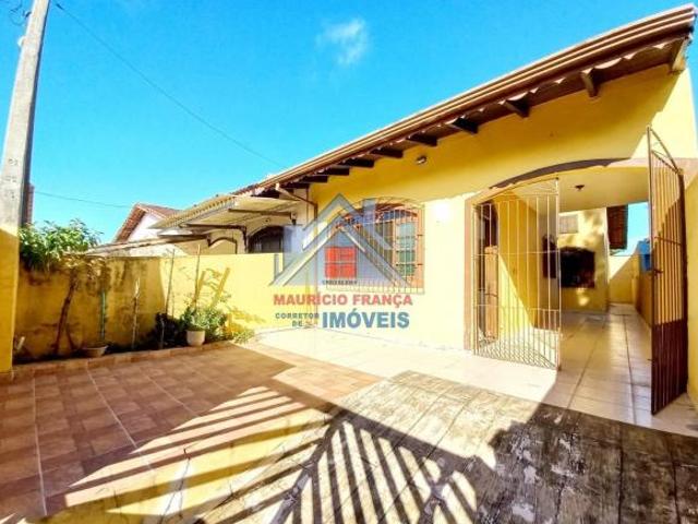 Casa para Venda em Peruíbe, Arpoador, 2 dormitórios, 1 suíte, 2 banheiros, 2 vagas
