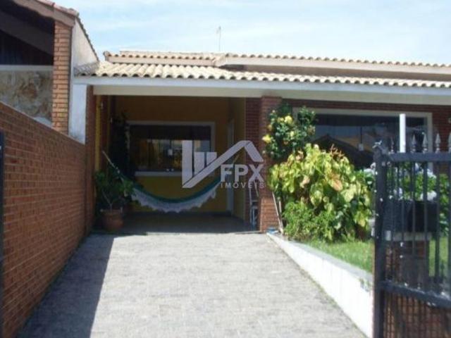 Casa para Venda em Peruíbe, Balneário Oásis, 3 dormitórios, 1 suíte, 1 banheiro, 3 vagas