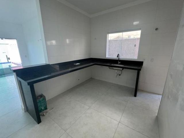 Casa para Venda em Peruíbe, Balneario São João Batista, 2 dormitórios, 1 suíte, 1 banheiro, 2 vagas