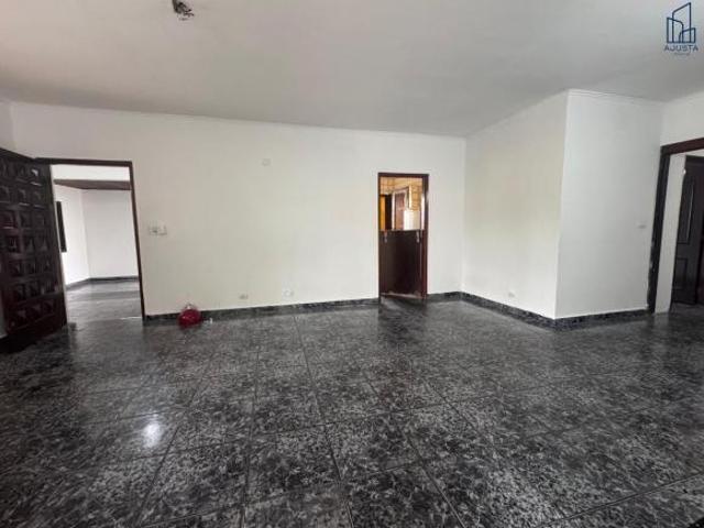 Casa para venda em Peruíbe de 430.00m² com 7 Quartos, 4 Suites e 6 Garagens
