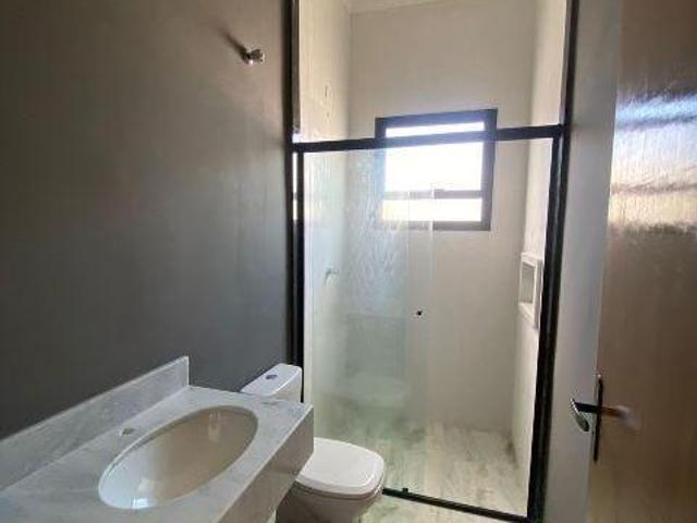 Casa para Venda em Peruíbe, Estância Flora Rica, 2 dormitórios, 2 suítes, 1 banheiro, 2 vagas