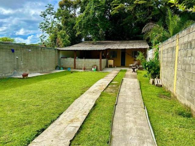 Casa para Venda em Peruíbe, Estância Perola Negra, 1 dormitório, 1 banheiro, 3 vagas