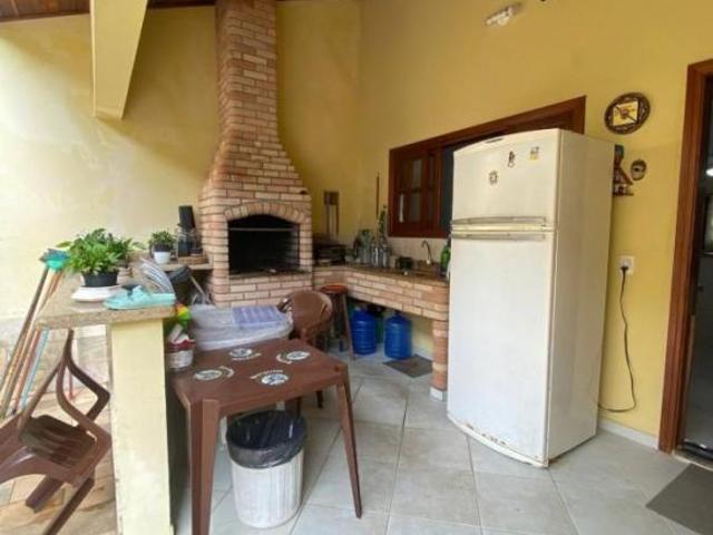 Casa para Venda em Peruíbe, Josedy, 3 dormitórios, 1 suíte, 3 banheiros, 2 vagas