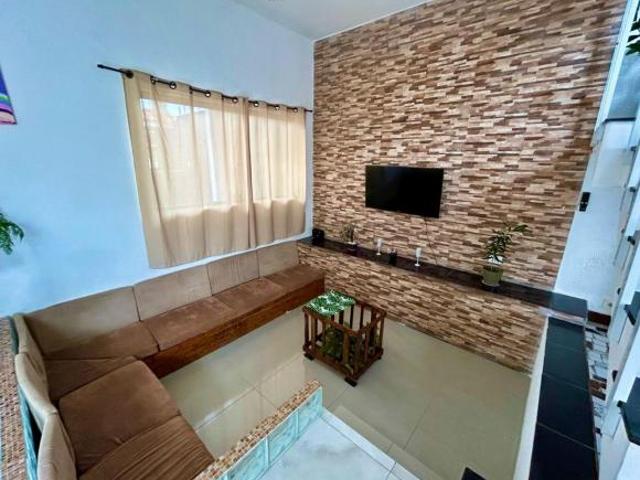Casa para Venda em Peruíbe, Josedy, 4 dormitórios, 3 suítes, 1 banheiro, 3 vagas