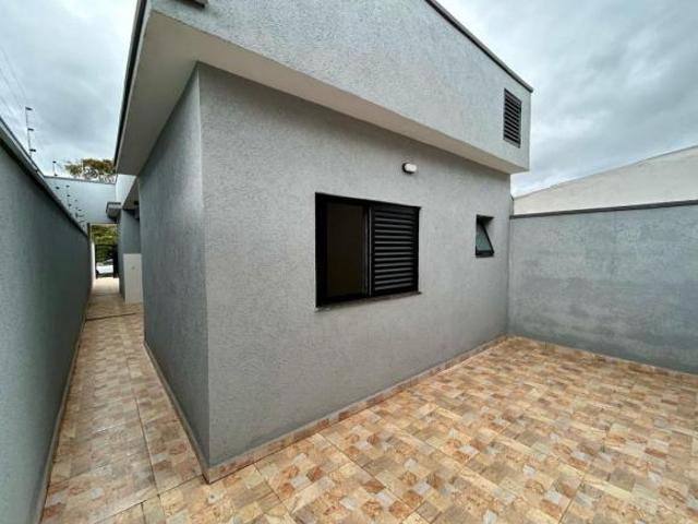 Casa para Venda em Peruíbe, Nova Peruibe, 2 dormitórios, 1 suíte, 1 banheiro, 3 vagas