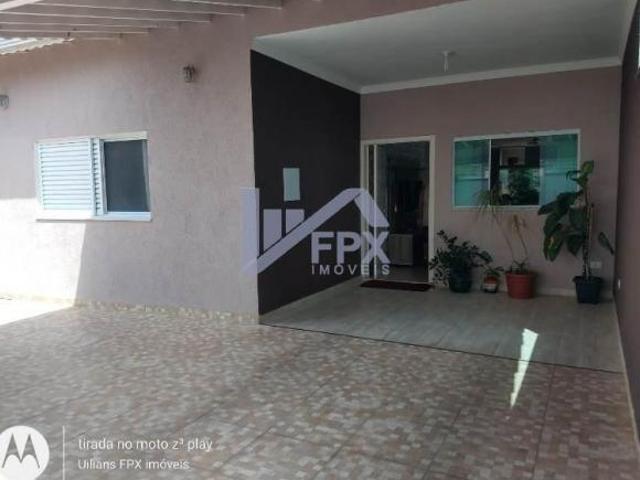Casa para Venda em Peruíbe, Nova Peruíbe, 5 dormitórios, 2 suítes, 1 banheiro, 4 vagas