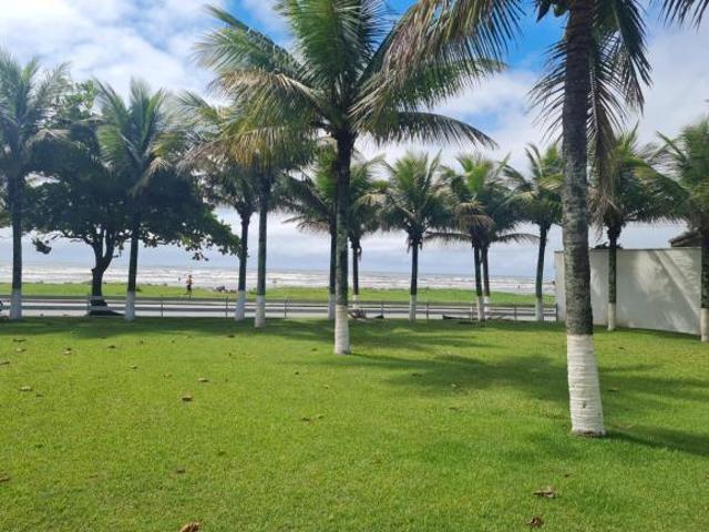 Casa para Venda em Peruíbe, Oasis, 4 dormitórios, 2 suítes, 2 banheiros, 6 vagas