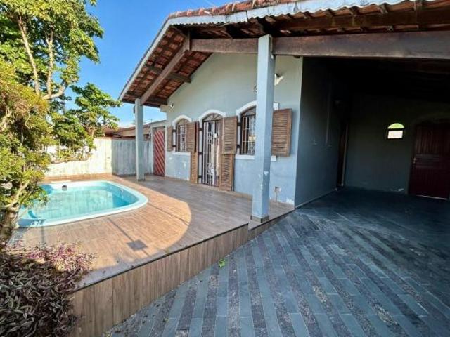 Casa para Venda em Peruíbe, Oásis, 3 dormitórios, 1 suíte, 2 banheiros, 2 vagas