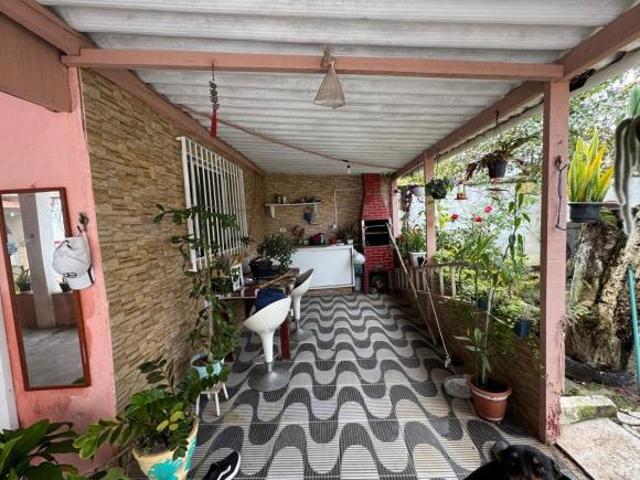 Casa para Venda em Peruíbe, PERUIBE, 1 dormitório, 1 banheiro, 5 vagas