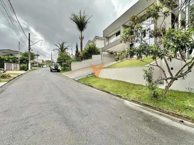 Casa para venda em Pitas de 10.00m² com 4 Quartos, 4 Suites e 4 Garagens