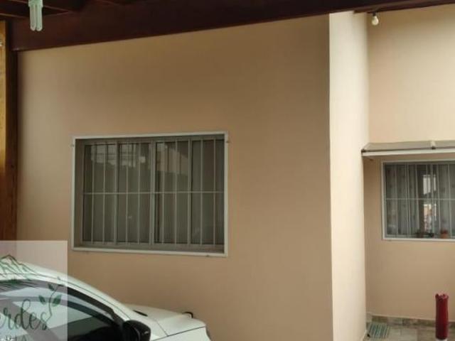 Casa para Venda em Pinhalzinho, 3 dormitórios, 1 suíte, 1 banheiro, 2 vagas