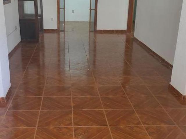 Casa para Venda em Pinhalzinho, 3 dormitórios, 2 suítes, 3 banheiros, 1 vaga