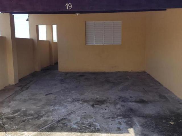 Casa para Venda em Pinhalzinho, 2 dormitórios, 1 banheiro, 2 vagas